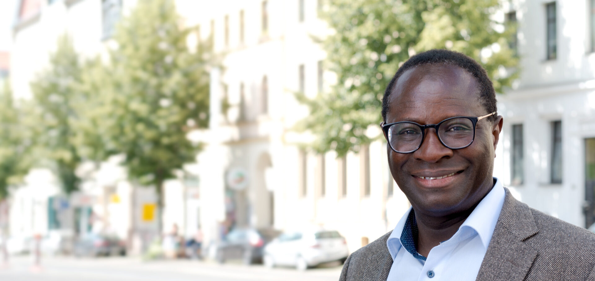 Über mich - Dr. Karamba Diaby, MdB